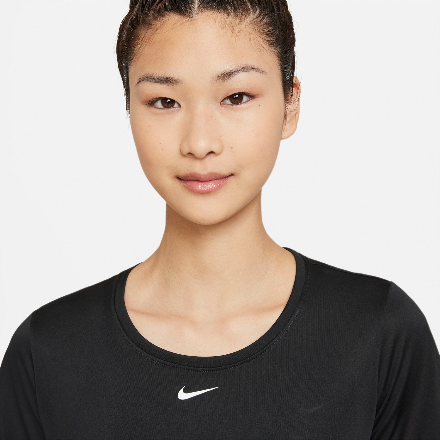 Nike Women's Dri-FIT One Standard Fit Short Sleeve Top | Academy
