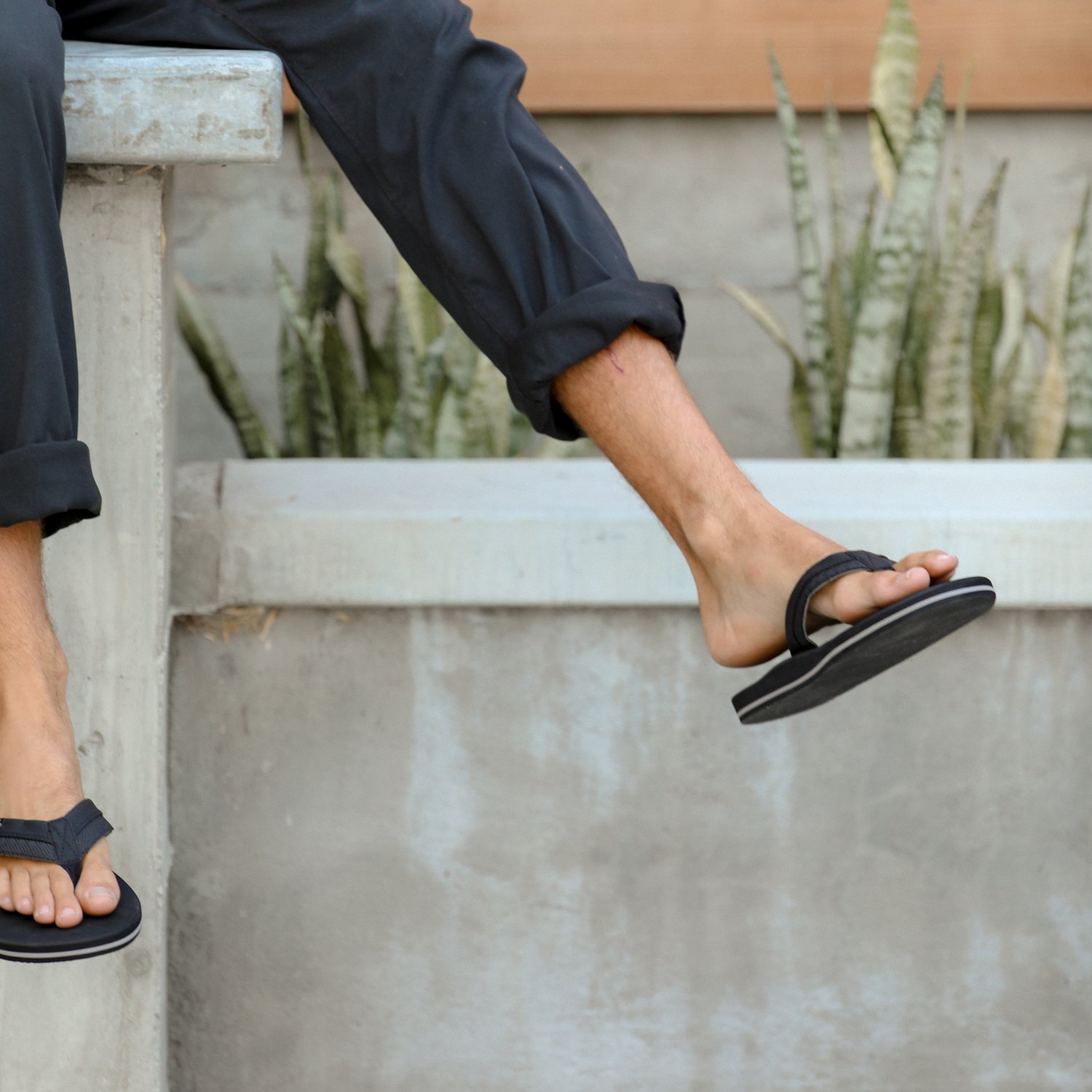 Flojos Men's Ryan Flip Flops | Free Shipping at Academy