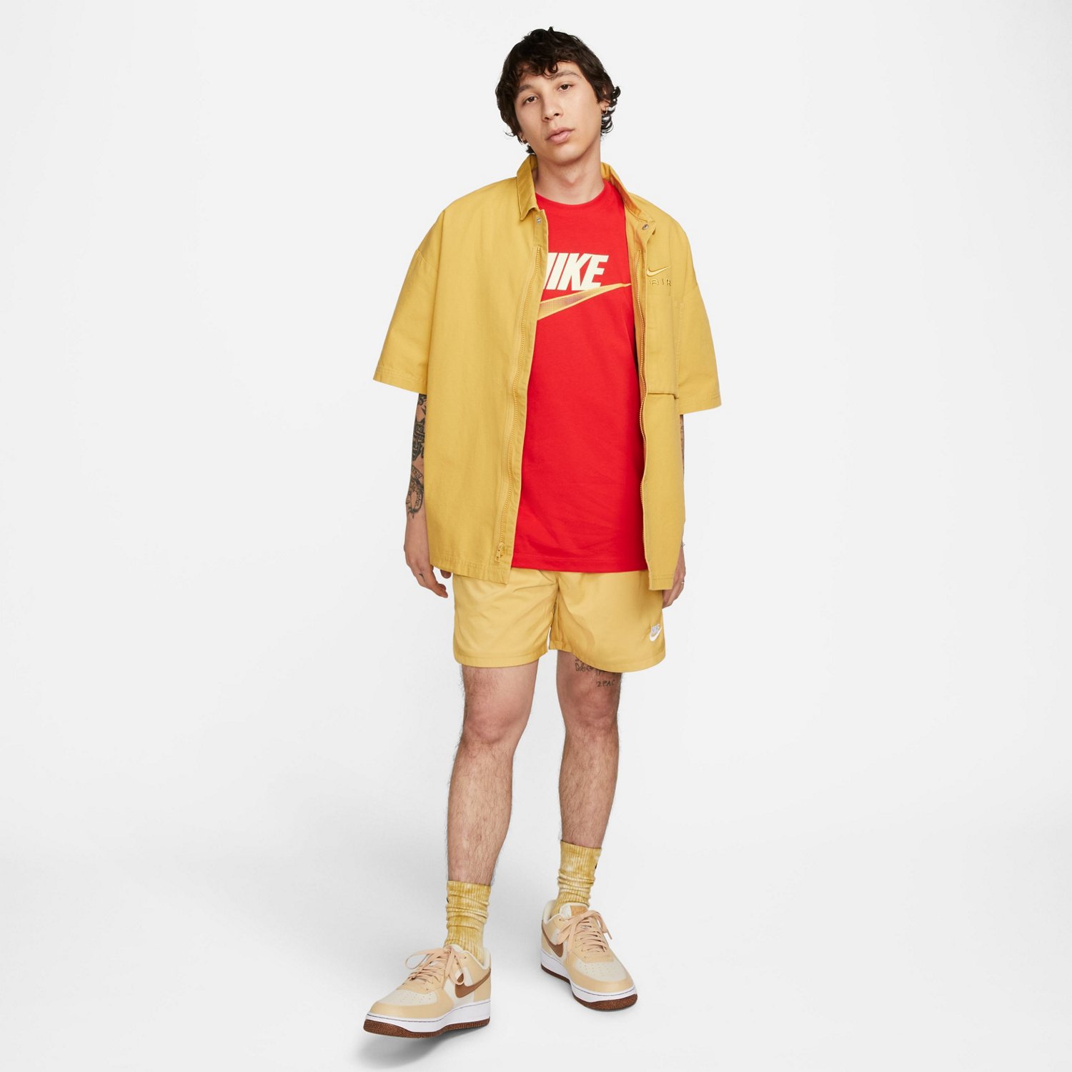 Nike Men's Futura Logo T-shirt | Free Shipping at Academy