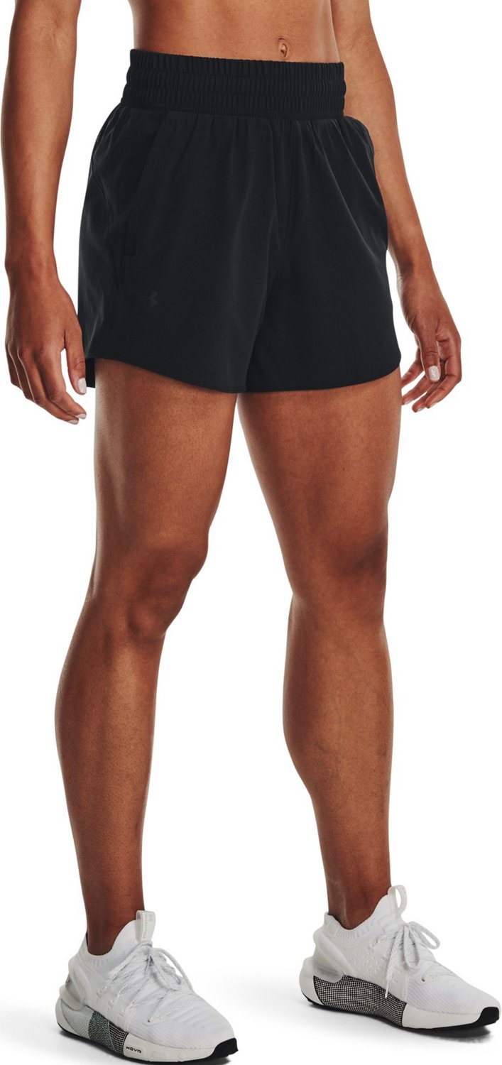 Under Armour Women's Flex Woven Shorts 5 in | Academy