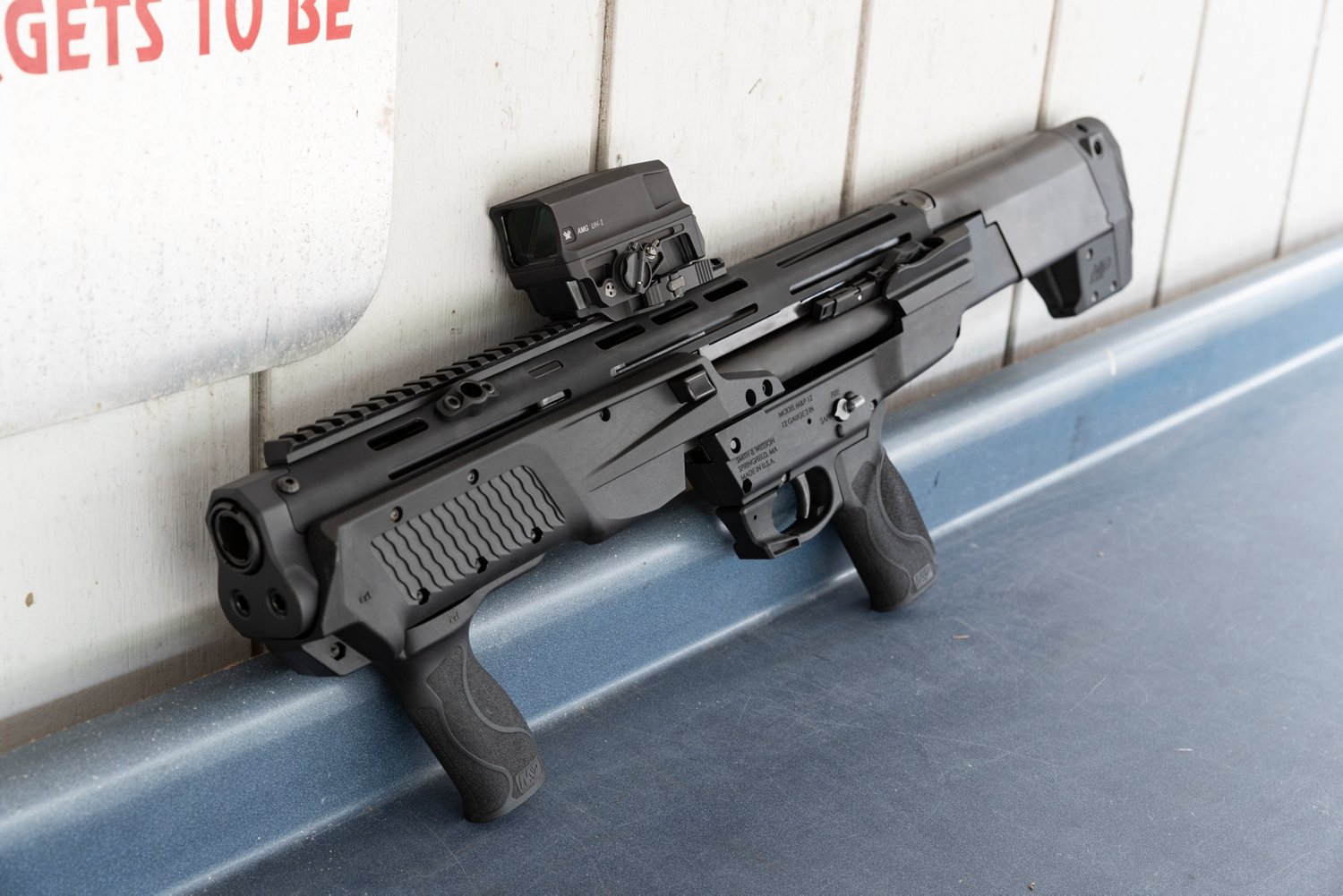 Smith & Wesson M&P12 Bullpup 12 Gauge Pump Action Shotgun | Academy