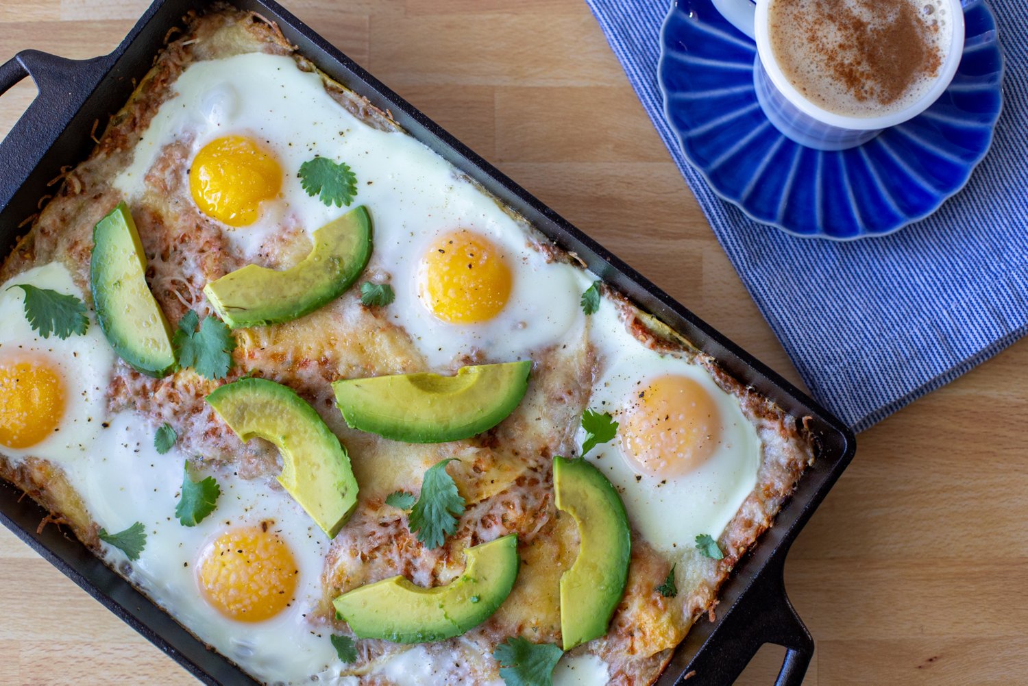 Lodge 9 in x 13 in Seasoned Cast Iron Casserole Pan | Academy