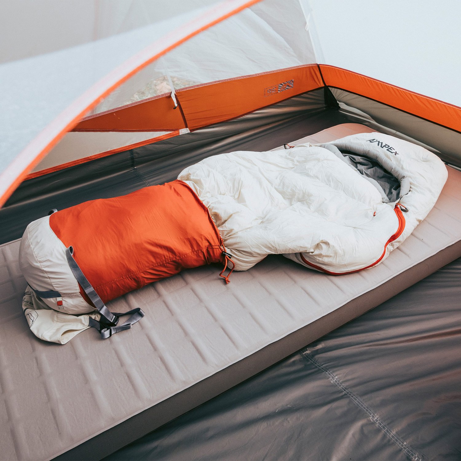 Ampex Osgood Hybrid 30-Degrees Sleeping Bag | Academy