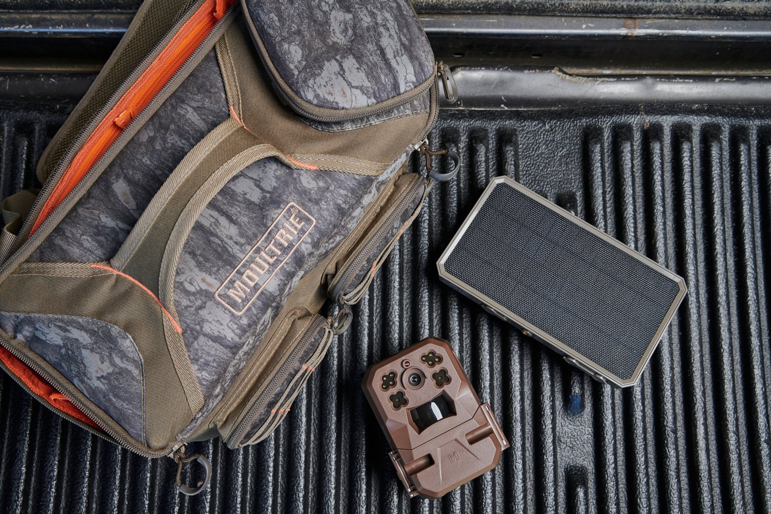 Moultrie Mobile 3.4W Universal Solar Power Pack | Academy