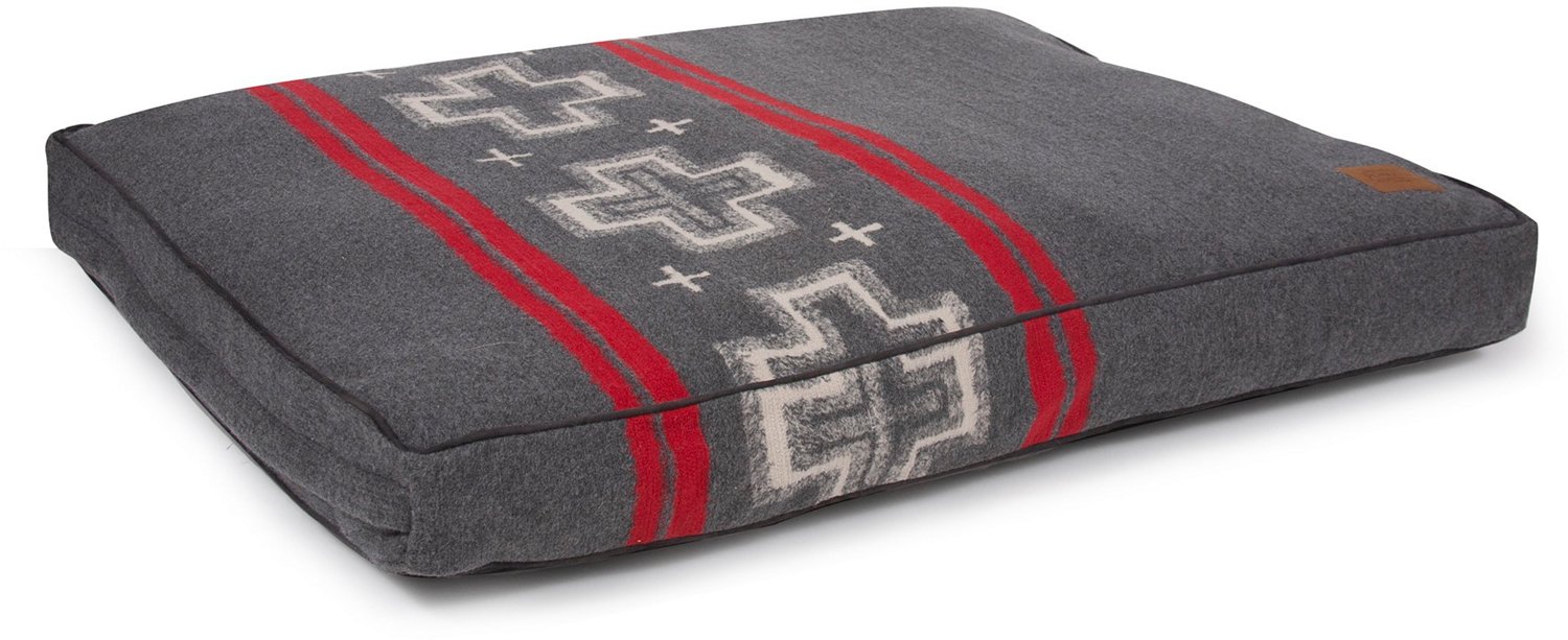 Pendleton Plaid Pet Napper | Academy
