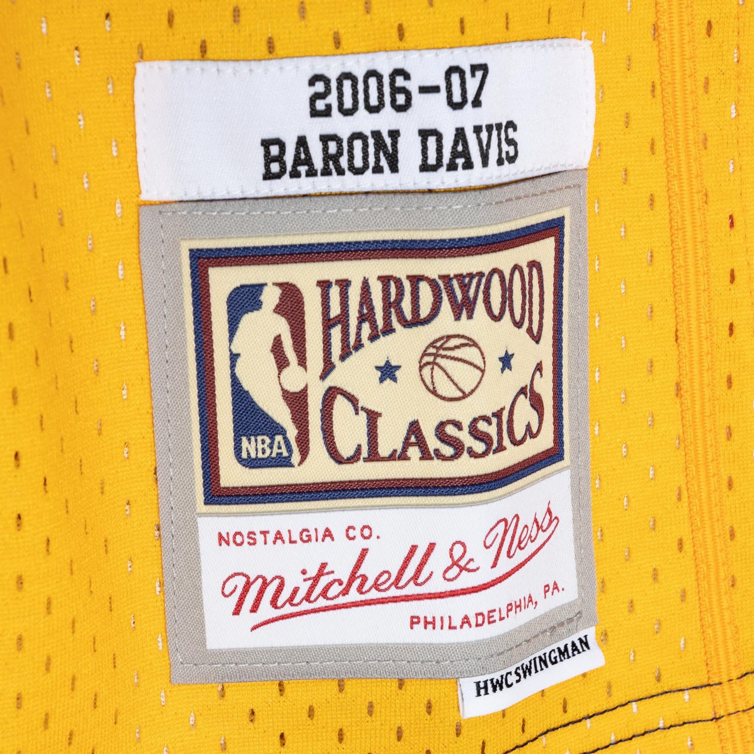 Mitchell Ness Baron Davis /Gold Golden State Warriors Hardwood Classics ...