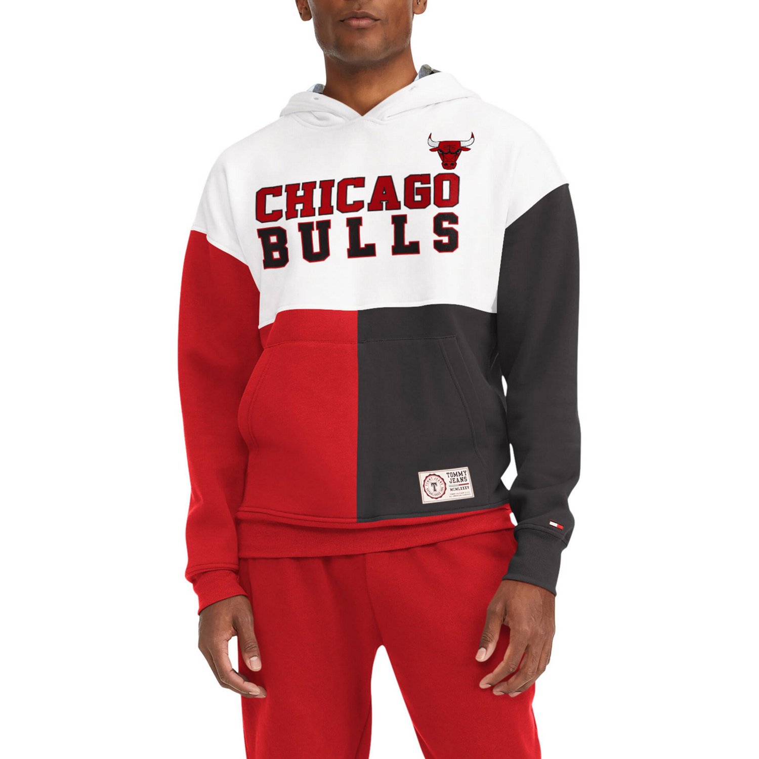 Tommy Jeans /Red Chicago Bulls Andrew Split Pullover Hoodie | Academy