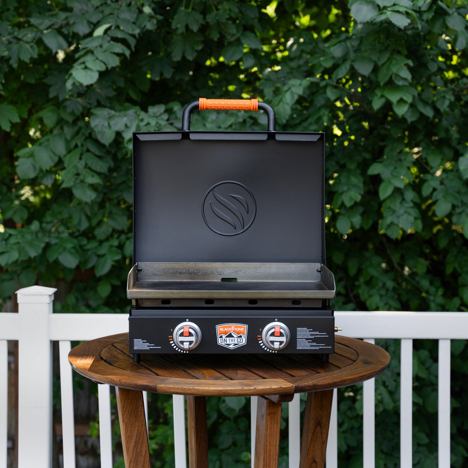 Blackstone On The Go 22 in Tabletop Griddle with Hood | Academy