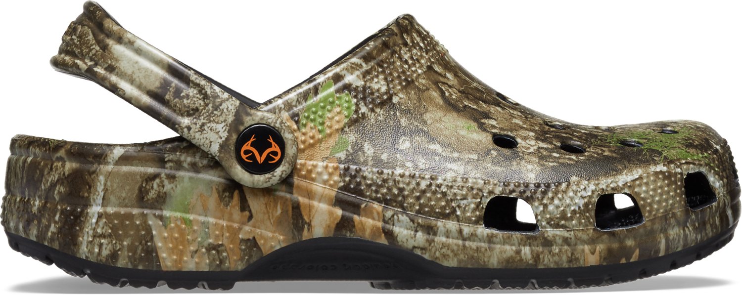 Crocs Adult Classic Realtree APX Clog | Free Shipping at Academy