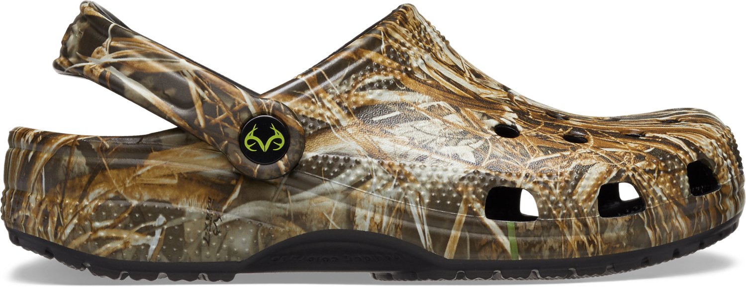 Crocs Adults' Classic Realtree Max 7 Clogs | Academy